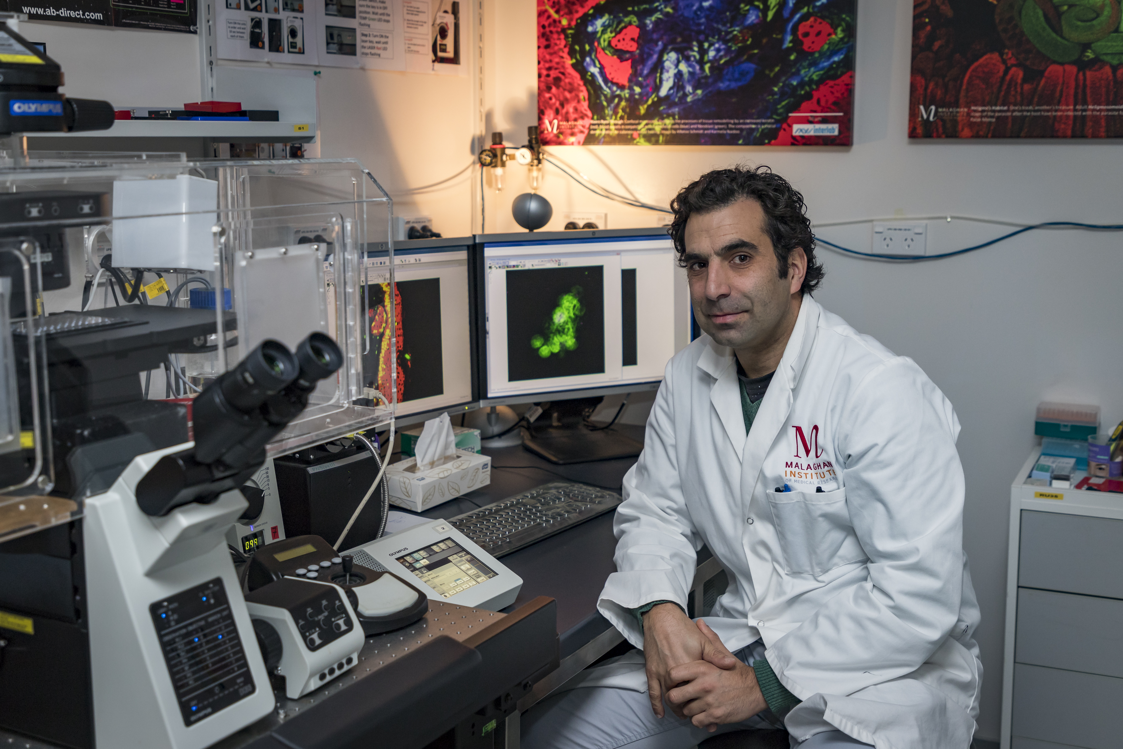 Malaghan microscopy expert awarded advanced diploma